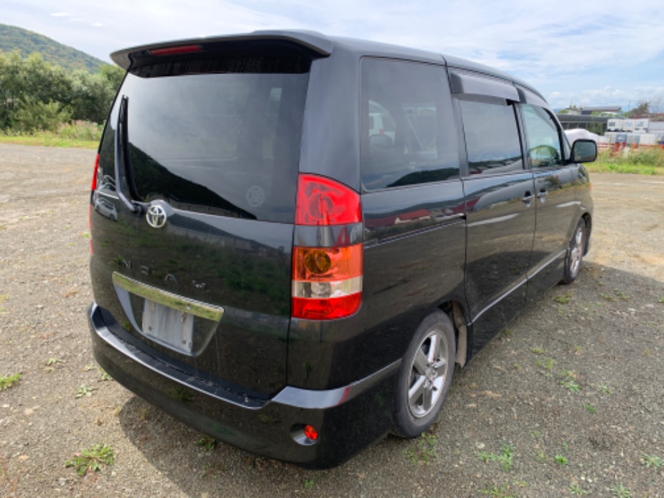 GAPRAS トヨタ ヴォクシー - 商品詳細 - BD7106