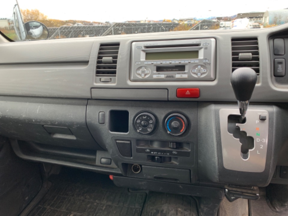 GAPRAS トヨタ ハイエース - 商品詳細 - BD7478