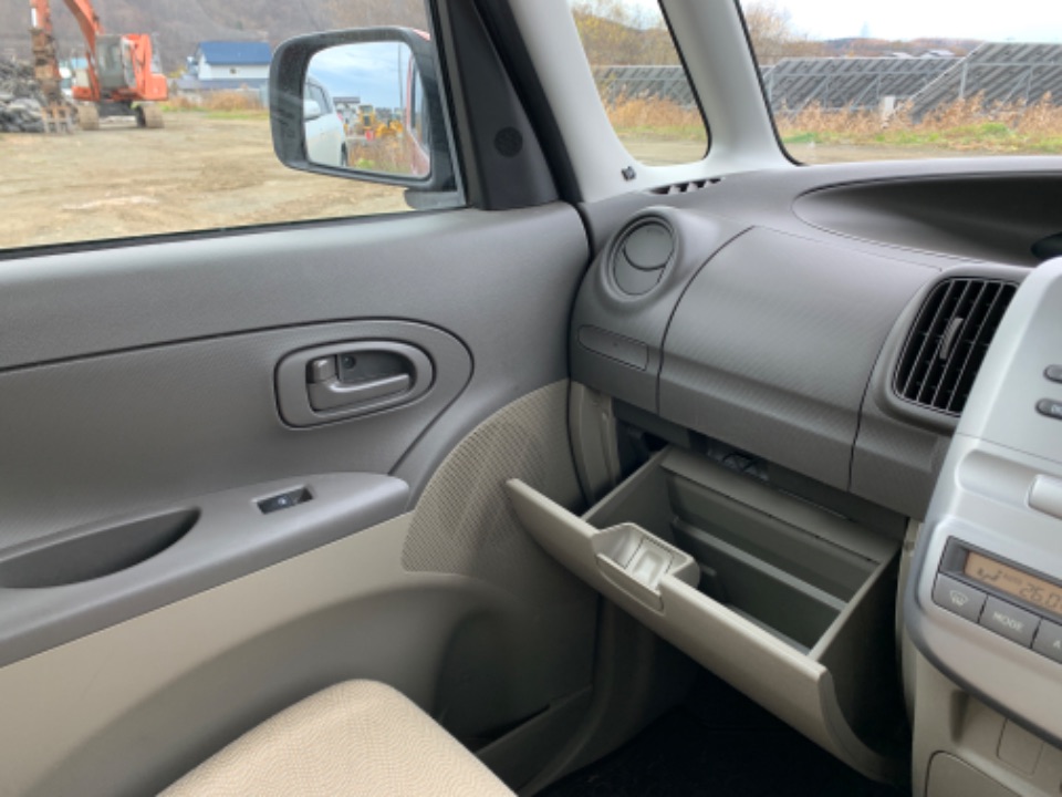 GAPRAS DAIHATSU Tanto - Product detail - BD7570