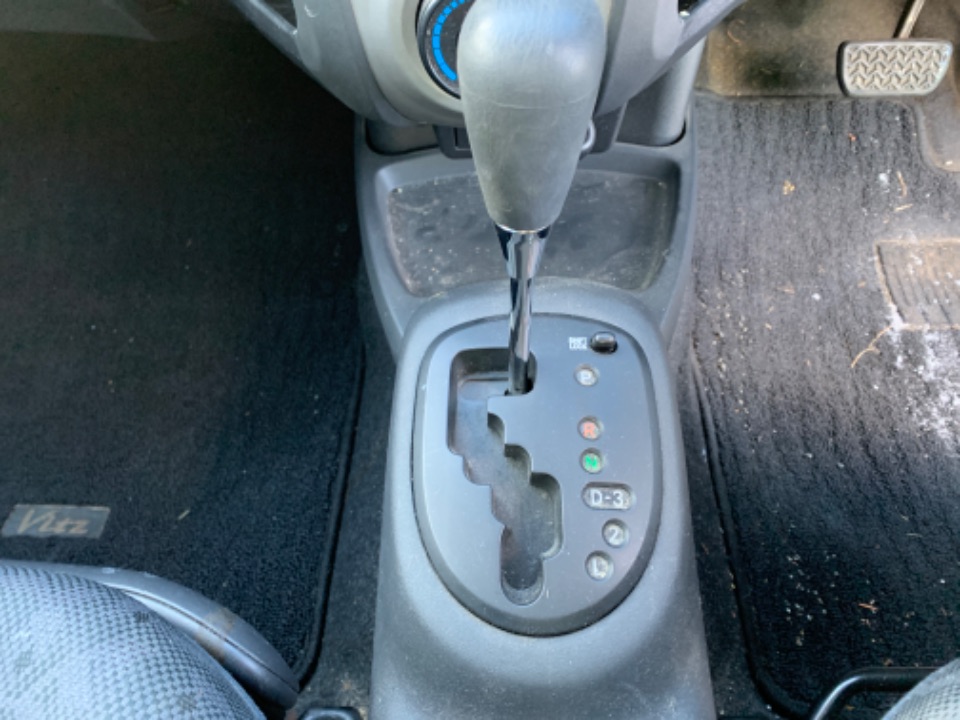 GAPRAS TOYOTA Vitz - Product detail - BD8174